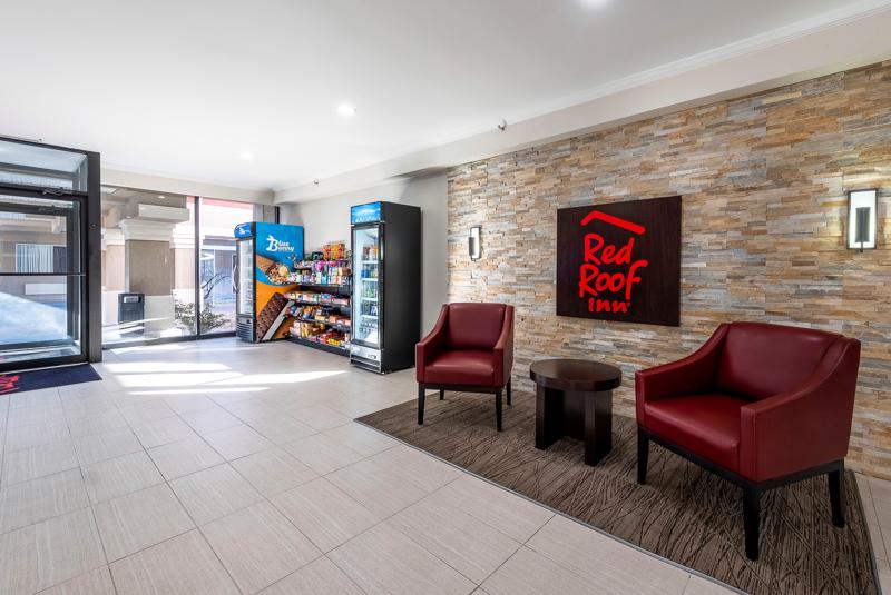 Budget, Pet Friendly Hotel in Bordentown, NJ 08505 | Red Roof Inn