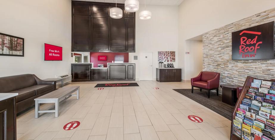 Cheap Hotel in Lewisville, TX | Red Roof