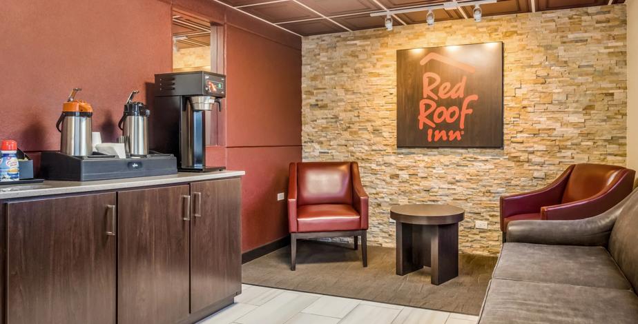 Cheap Hotel in Alsip, IL | Red Roof