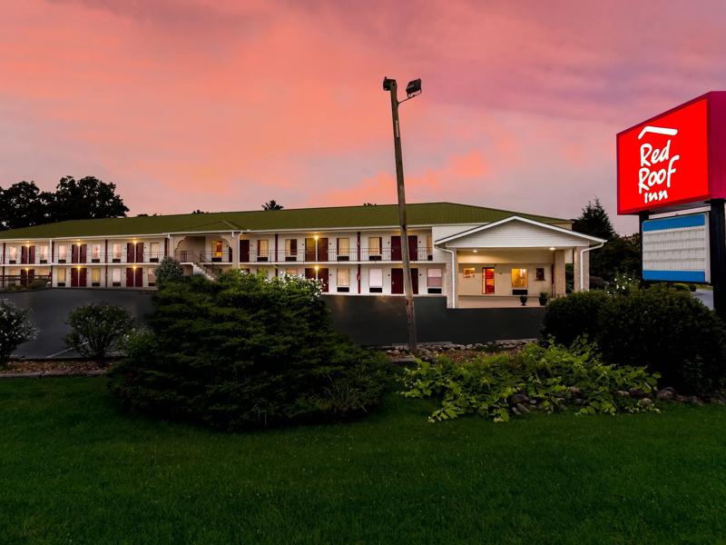 Cheap Hotel in Monteagle, TN | Red Roof